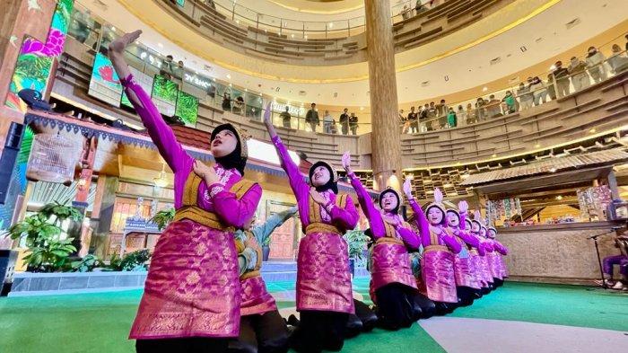 Tari Tradisional Obati Rindu Pulang Kampung Di Bulan Ramadan ...