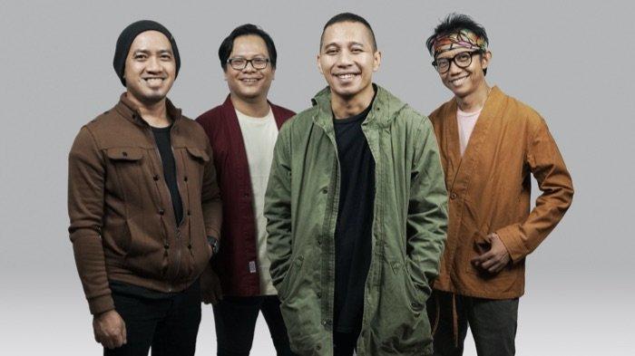 The Rain Nyanyikan 'Lagu Kita Berdua' tentang Cinta, Biasanya Memainkan ...
