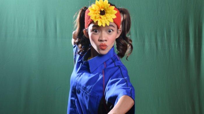 Ikut Tampil di Program Komedi 'Pesbukers', Ummi Quary Jadi Karyawan ...