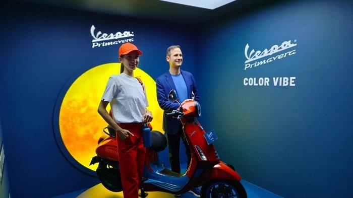 Vespa Primavera Color Vibe Limited Edition Resmi Meluncur: Kombinasi Dua Warna, Harga Rp 60 Juta ...