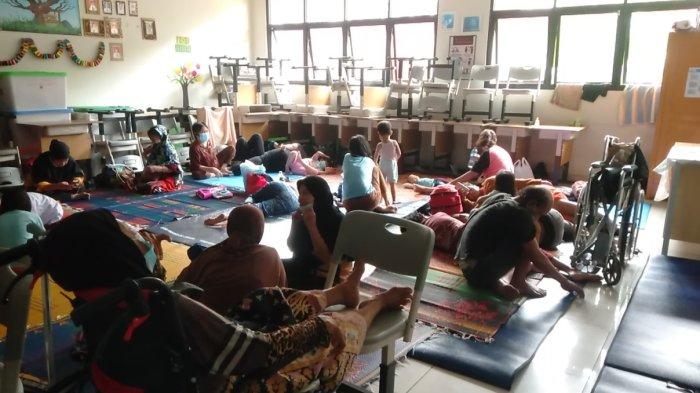 Permukiman Terendam Banjir Hampir 2 meter, 267 Warga Kebon Pala ...