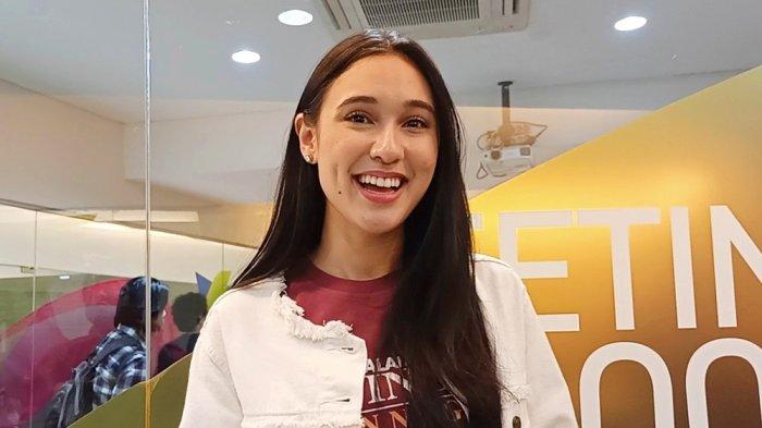 Yasmin Napper Senang Jadi Lawan Main Baskara Mahendra di Film Karya ...