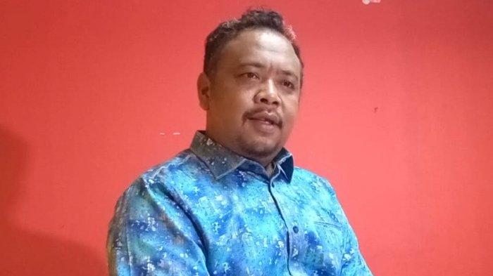 Abah Lala Menangis Dengar Lagu 'Ojo Dibandingke' Dinyanyikan Farel ...