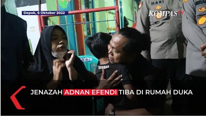 Jenazah Adnan Efendi Tiba di Rumah Duka Disambut Isak Tangis Keluarga - Wartakotalive.com