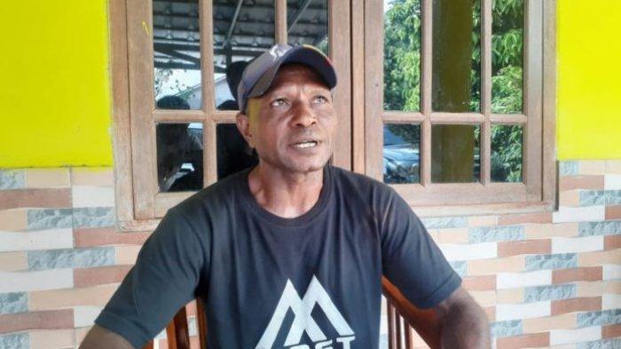 Mantan Pemain Timnas Indonesia, Alexander Pulalo, Sebut Sepak Bola di ...