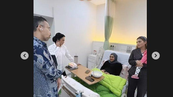 Aurel Hermansyah Melahirkan Anak Kedua, Keluarga Besar Kumpul Semua - Wartakotalive.com