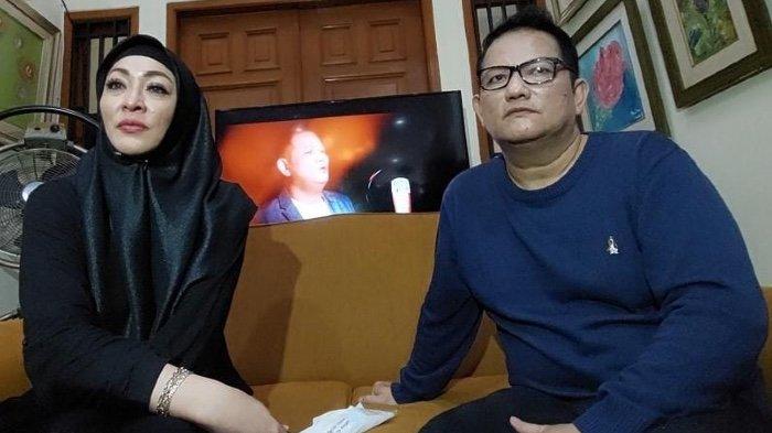 Angelina Sondakh Nyanyikan 'Setia' untuk Mendiang Ayah, Dilantunkan Duet Bareng Julius ...