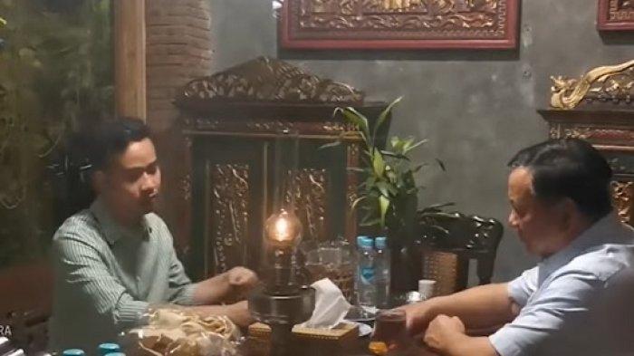 Prabowo Subianto Kunjungi Gibran dan Ngobrol di Angkringan, Apa Aja Yang Dibahas ...