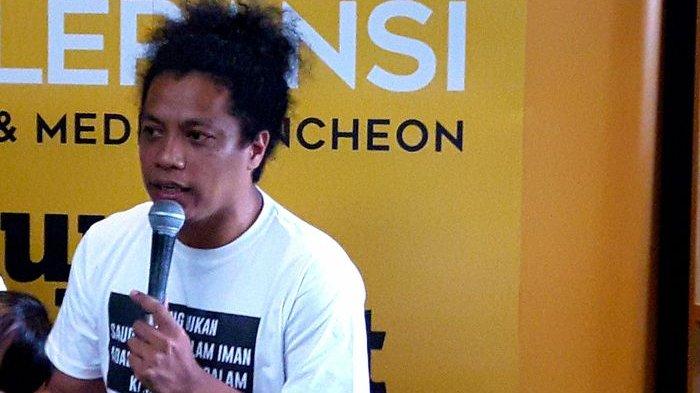 Ini Kunci Kehidupan Komika Arie Kriting yang Penuh Perbedaan dan ...