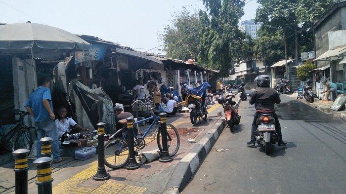 Pasar Loak Kebayoran Lama Diusulkan untuk Jadi Tujuan Wisata Unik Flea ...