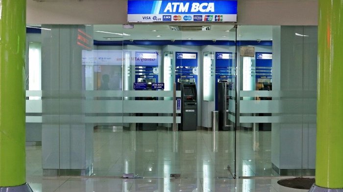 Kolaborasi GoPay dan BCA Hadirkan Fitur Tarik Tunai di Seluruh Jaringan ATM BCA, Begini Caranya ...