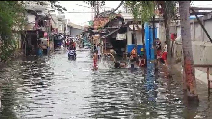 VIDEO: Kelurahan Rawa Buaya Cengkareng Jakarta Barat Kembali Terendam Banjir - Wartakotalive.com
