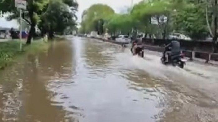 Hujan Deras Semalaman, BPBD DKI Jakarta Catat 36 RT dan 4 Jalan Terendam Banjir Pagi ini ...