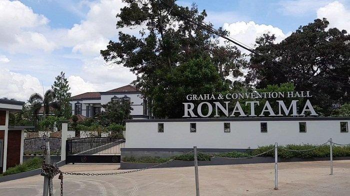 Selain Rumah Mewah, Orangtua Reynhard Sinaga juga Memiliki Bisnis ...