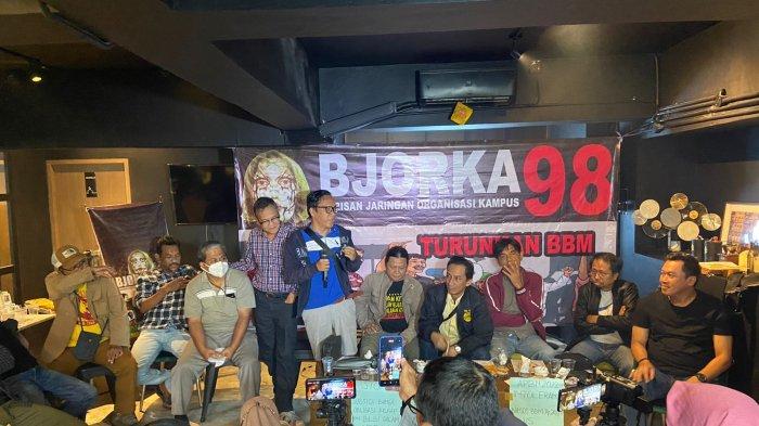 Tergabung dalam Bjorka 98, Aktivis 98 Dukung Setiap Aksi Penolakan Kenaikan Harga BBM Bersubsidi ...