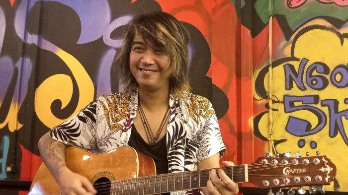 Bojes AFI Dikenal Sebagai Penyanyi Setelah Ikut Ajang Pencarian Bakat ...