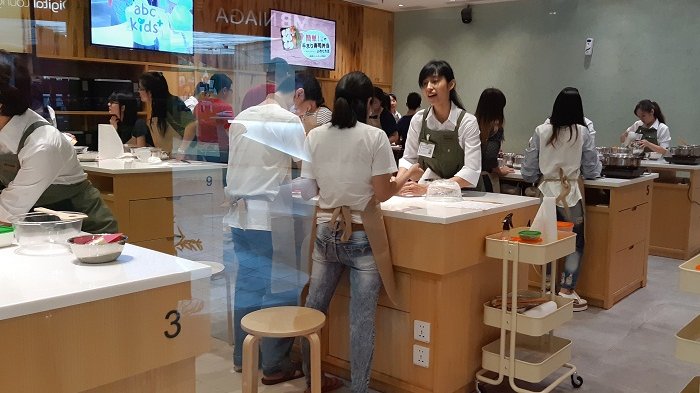 Yuk Ajak Putra Putri Anda Belajar Memasak di ABC Cooking Studio ...
