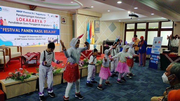 VIDEO Delapan Siswa SLB Negeri 3 Jakarta Tampil di Acara Lokarya ...
