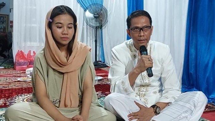 Hormat Sambil Tiduran dan Tertawa saat Nonton Upacara HUT RI di Istana ...