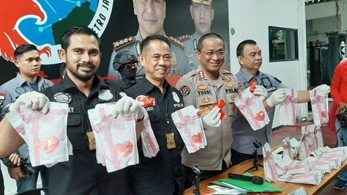 BREAKING NEWS: 38.400 Pil Happy Five Edisi Valentine Dikemas Bungkus ...