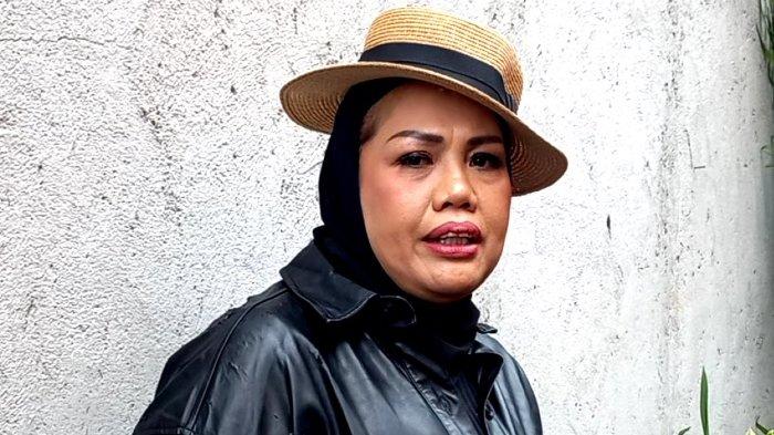 Elly Sugigi Pisah dengan Irwan Aher Gara-gara Hadir Orang Ketiga, Pernikahan Sirinya Sudah ...