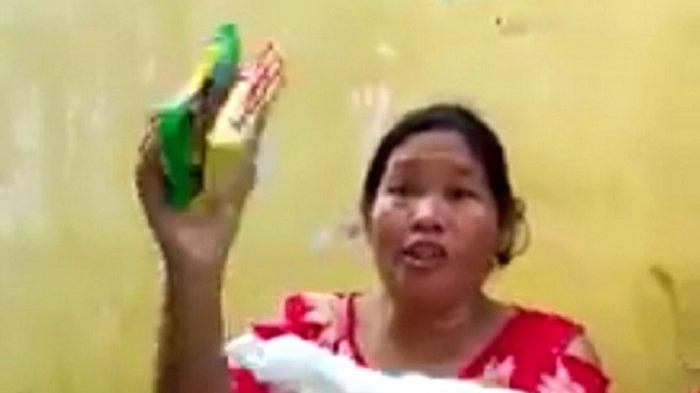 Viral Emak-emak Marah, Bawa Nama Jokowi Gara-gara Dapat Bansos Beras ...