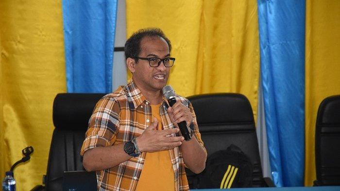 Heboh, Eric Hiariej, Kakak Wamenkumham Dipecat UGM atas Dugaan ...