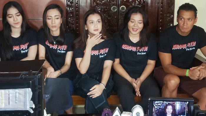 Dea Annisa Adu Akting dengan Samuel Rizal di Film Asrama Putri, Banyak ...