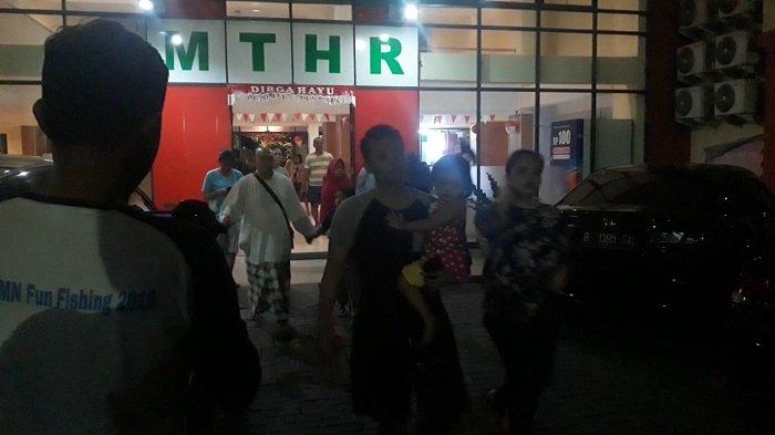Penghuni Apartemen MT Haryono Berhamburan Keluar Gedung Akibat ...