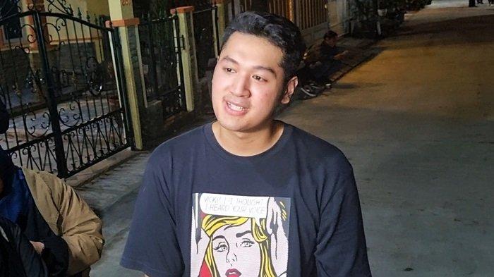 Hari Ini Jenazah Donny Kesuma Dimakamkan, Putra Sulung: Rencana di TPU ...