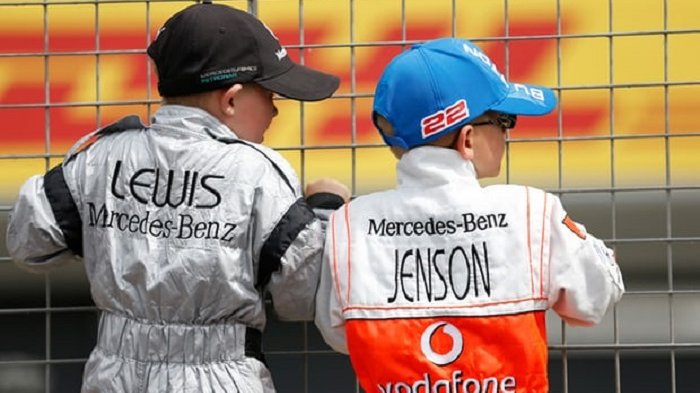 Anak-anak Akan Gantikan Grid Girls di Formula 1 - Wartakotalive.com