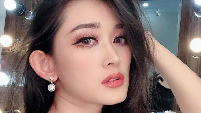 Lagu Mandarin Ai Ni Yi Wan Nian Versi Helen Huang, Pas untuk Atta dan ...