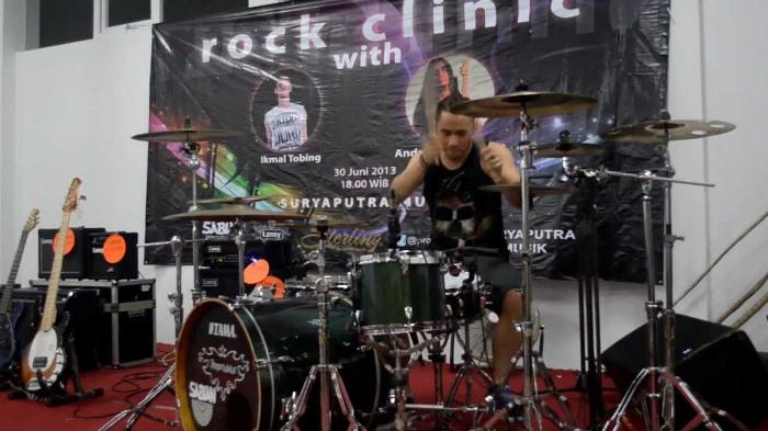 Drummer Triad Terkena Ceceran Otak dan Darah Superman GBK ...