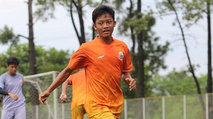 Ilham Rio Fahmi Pemain Muda Persija Jakarta Bangga Bisa Latihan Bareng ...