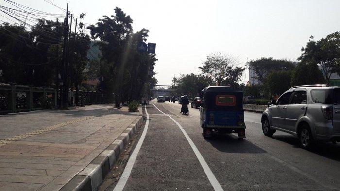 Besok Diuji Coba, Jalur Sepeda di Ruas Jalan Pemuda Belum Rampung ...