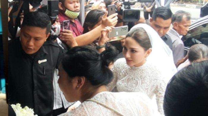 Jessica Mila dan Yakup Hasibuan Menikah, Arus Lalu Lintas Sekitar Gereja HKBP Rawamangan Cukup ...