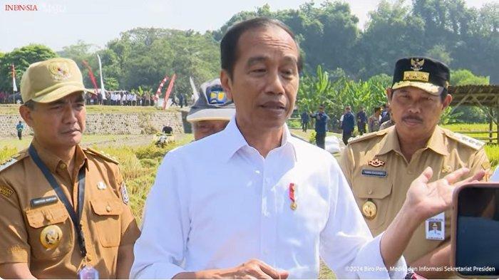 Tepis Permusuhan, Anies Ucapkan Selamat Ultah ke Jokowi, Doakan Bisa ...