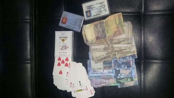 130 Penjudi Koprok di Apartemen Robinson Dibekuk, 1 Orang Tewas Setelah ...