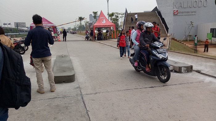 Pondasi Sistem Parkir Baru di Taman Kalijodo Dibangun - Wartakotalive.com