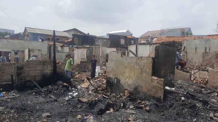 Korban Kebakaran di Kebon Jeruk Jakbar Tolak Direlokasi ke Rusun, Minta Rumahnya Dibangun Lagi ...