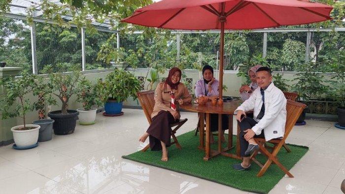Ubah Stigma Kumuh Jakarta Utara, SMAN 13 Jakarta Sulap Rooftop Jadi ...