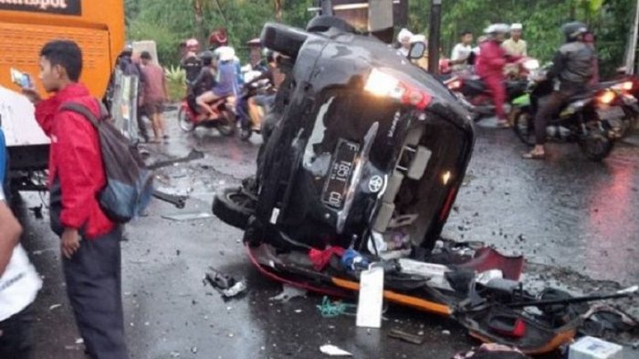 Kecelakaan Maut di Puncak Bogor, Sopir Bus Pariwisata Jadi Tersangka - Wartakotalive.com