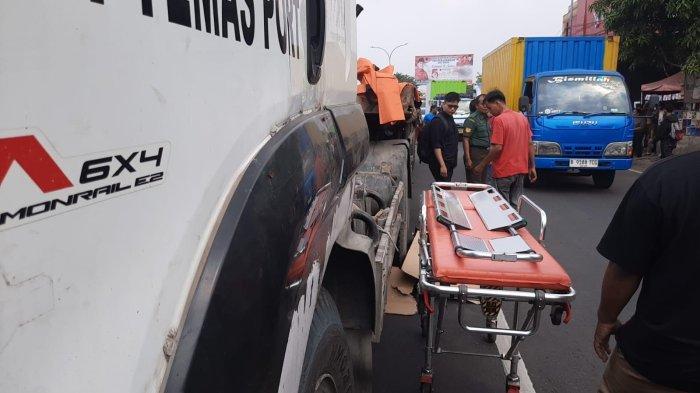 Kecelakaan di Bekasi Barat Melibatkan Truk Trailer dan Sepeda Motor, Satu Orang Tewas ...