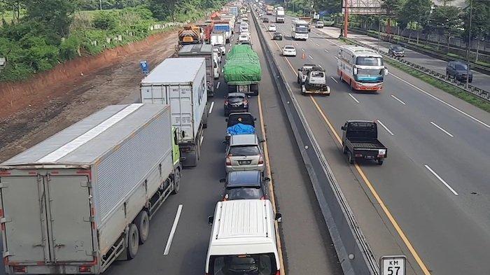 Hari ini Macet Parah di Tol Jakarta Cikampek Arah Jakarta Mulai KM 66, Ada Apa? - Wartakotalive.com