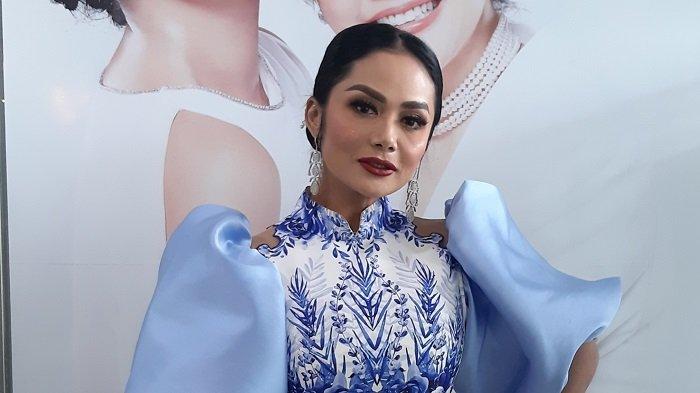 Krisdayanti Berpeluang Besar Menangi Pilkada Batu, Budi Kabul: Dia ...