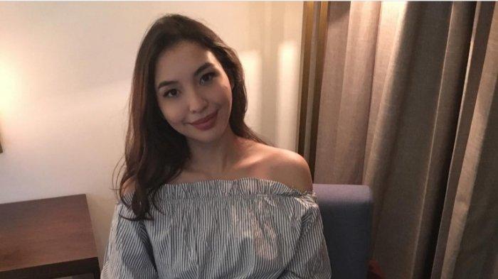 Sudah Lama 'Menghilang' dari Layar Kaca, Kemana Manohara Selama Ini ...