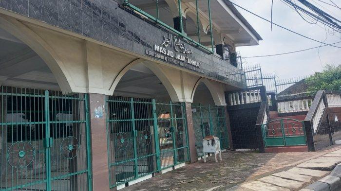 Masjid Jami Annur Bekasi Siapkan Takjil Selama Ramadan dan Sahur ... Masjid Jami Annur Bekasi Siapkan Takjil Selama Ramadan dan Sahur ...