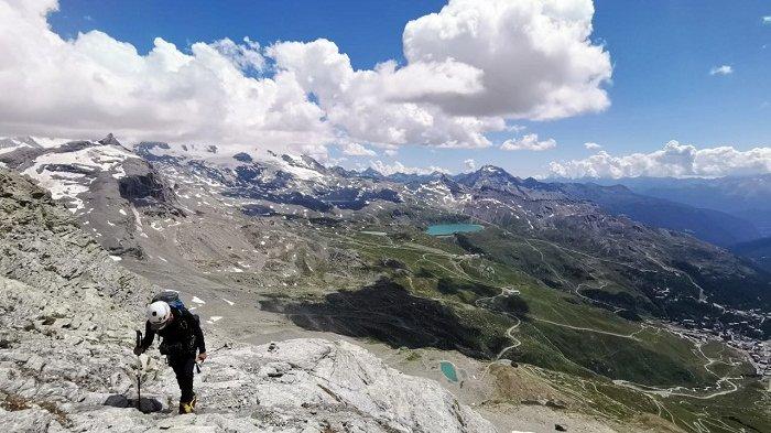 Keangkeran Gunung Guntur Garut Dirasakan Pendaki, Tak Ingat Saat Dibawa ...