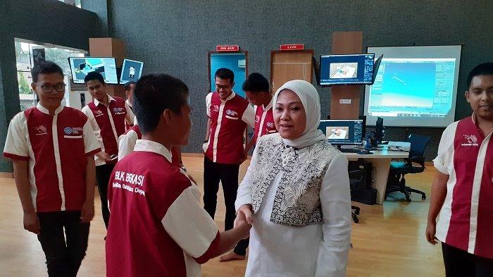 Datangi BLK Bekasi, Menaker Ida Fauziyah Minta Pemda Tingkatkan ... Datangi BLK Bekasi, Menaker Ida Fauziyah Minta Pemda Tingkatkan ...
