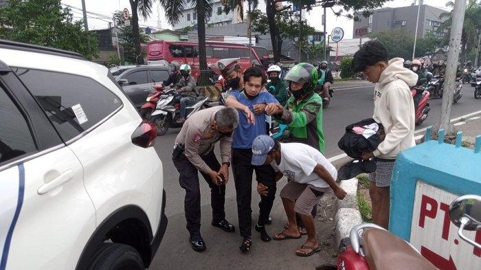 Kompol Mujiyanto Bersihkan Citra Polri, Menolong dan Membiayai Korban Kecelakaan Tunggal ...